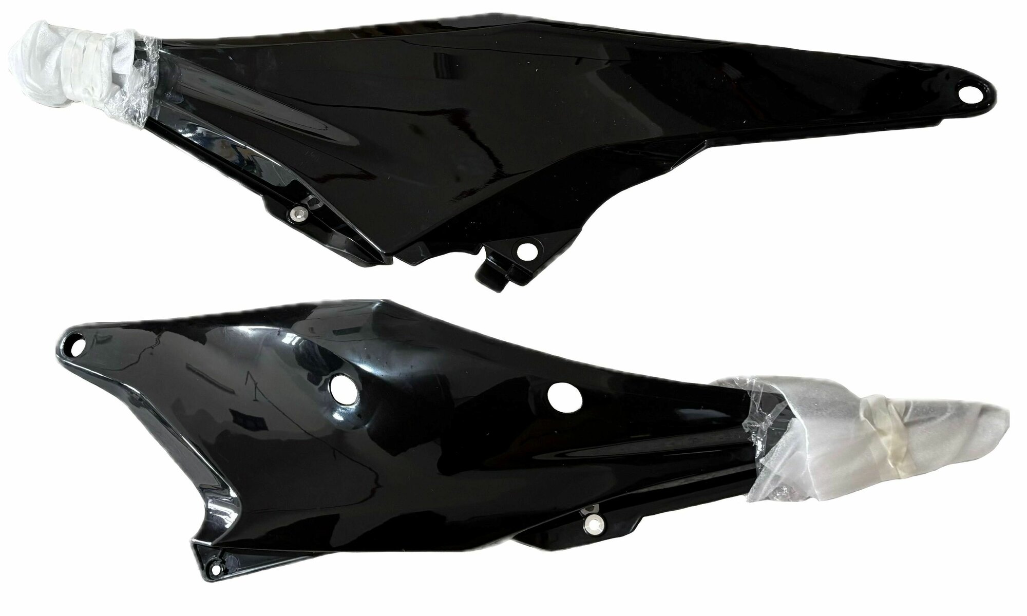 Пластик боковой задний (пара) KTM 2019-2023 (черный)