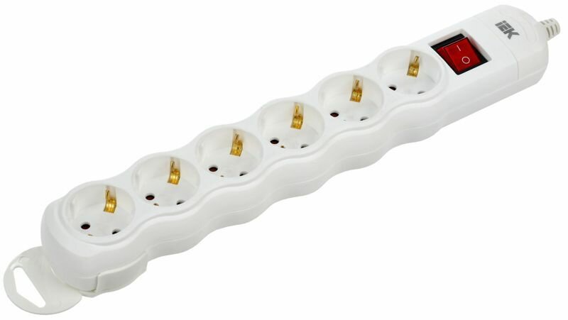 Колодка удлинителя IEK с заземлением и выключателем, 6 мест, РПр06В