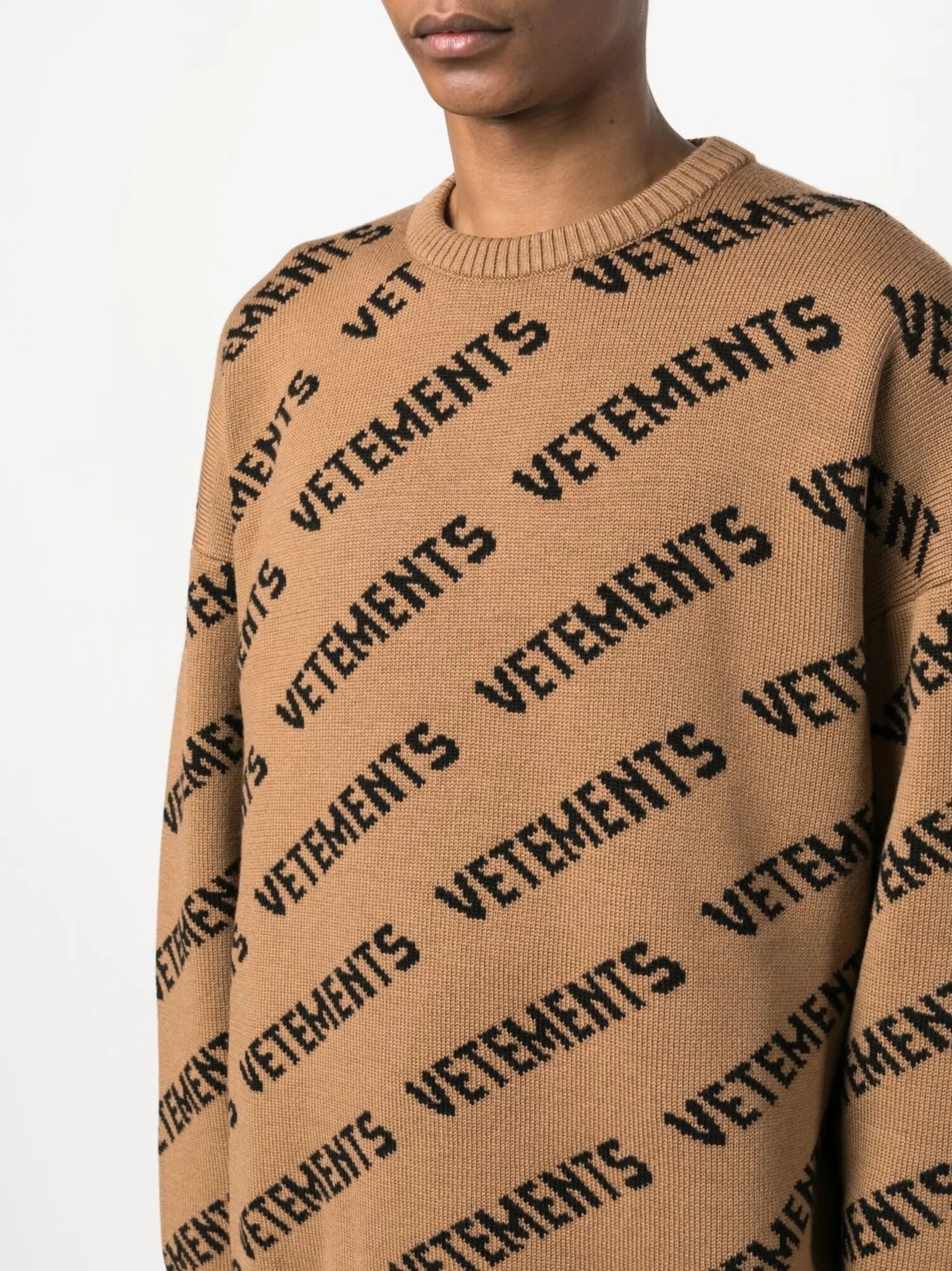 Джемпер Vetements, размер XL, коричневый — фото 1