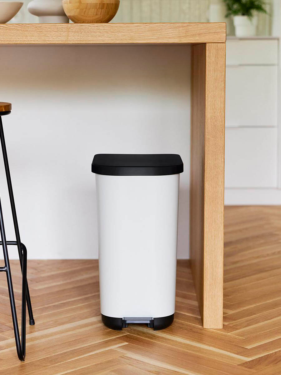 Контейнер для мусора с педалью Rotho Ribo 35л, белый