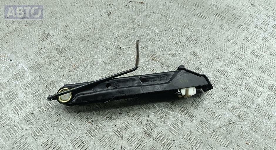 Домкрат Opel Omega B (1994-2003)