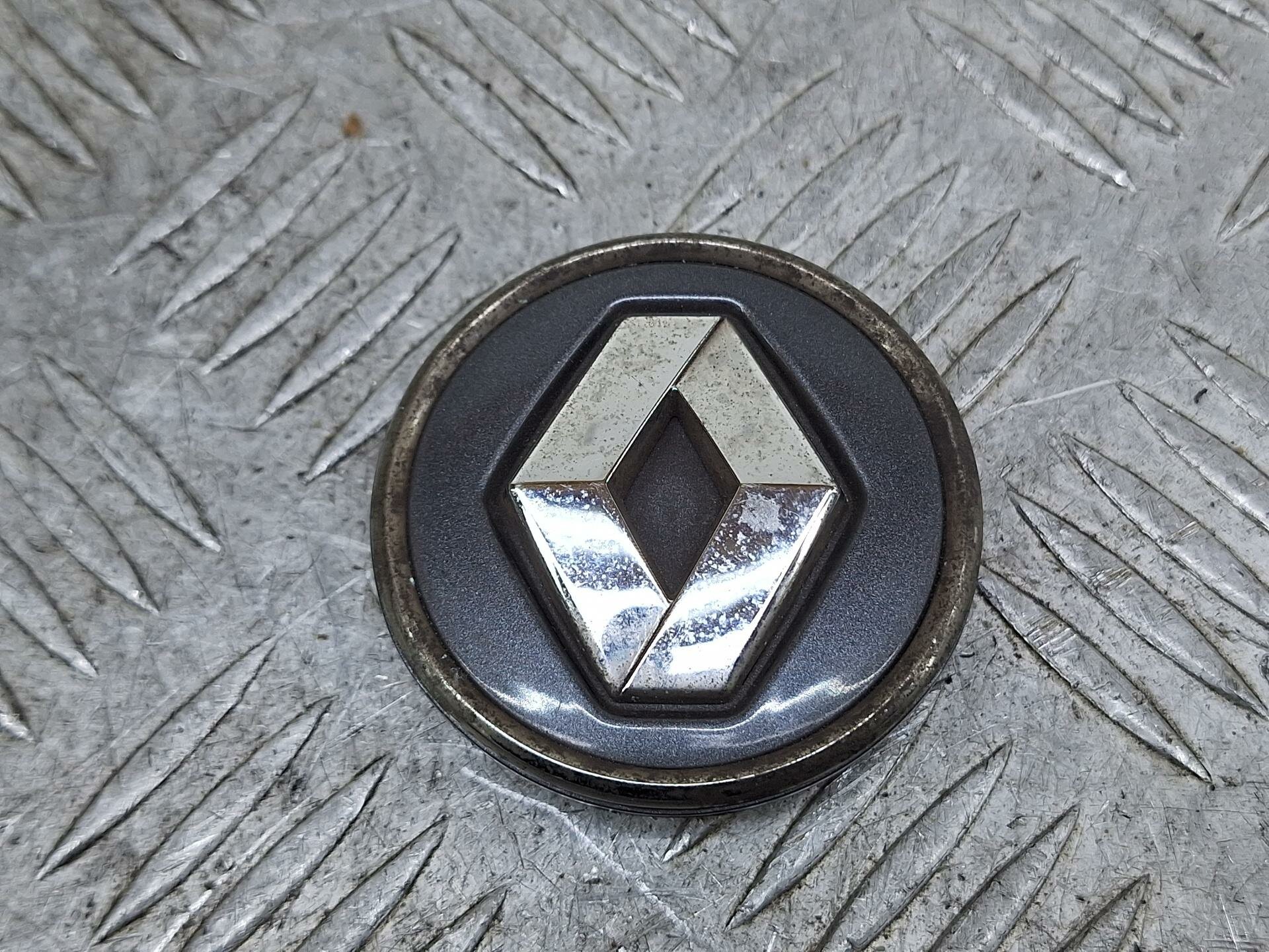 Колпачок литого диска Renault