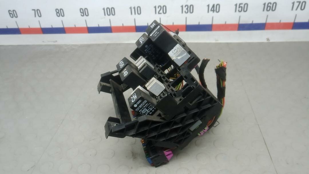 Блок предохранителей Volkswagen Passat B6 2007 7M493749
