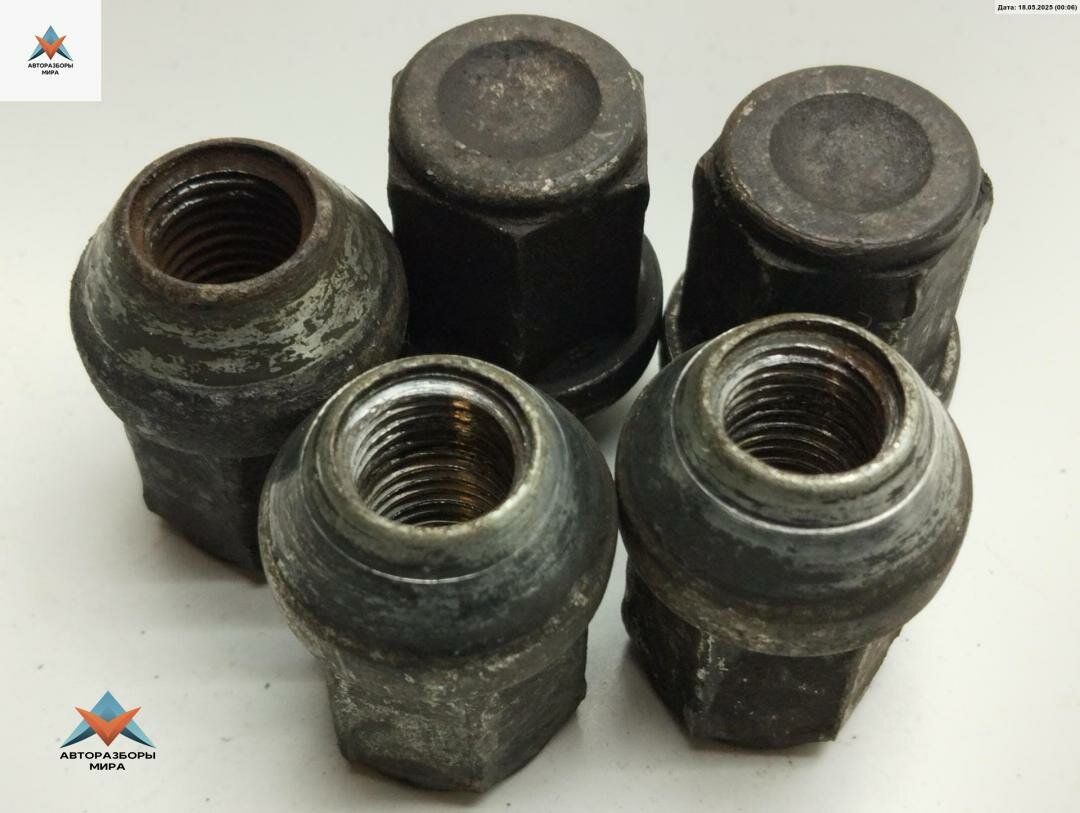 Болт колесный Ford Focus 2 2005