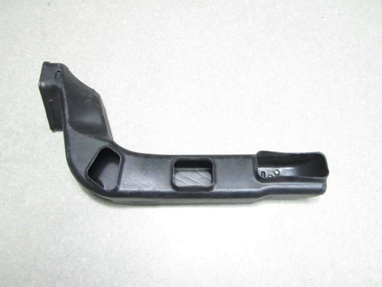 Воздуховод правый панели приборов 95967332, 95192646 Chevrolet Orlando J309 - СО-51