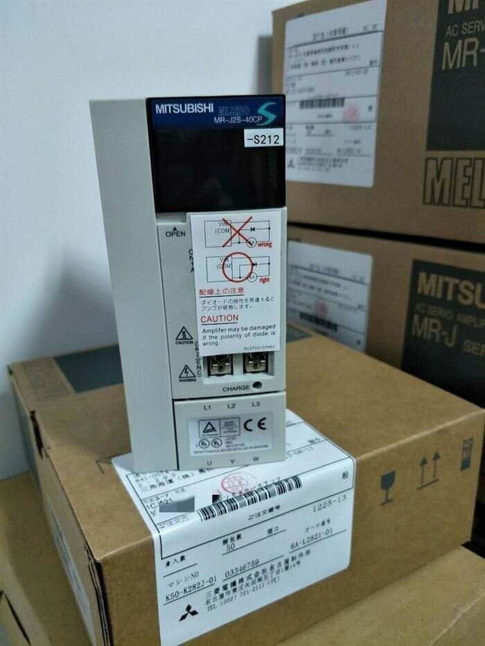 Модуль MITSUBISHI MR-J2S-40CP-S212 SERVO DRIVER MR-J2S40CPS212