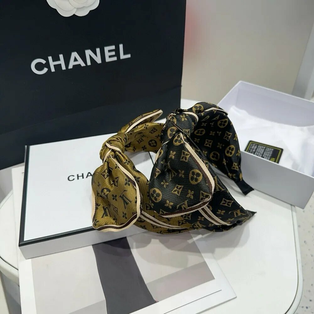 Louis Vuitton Ободок 1 шт.