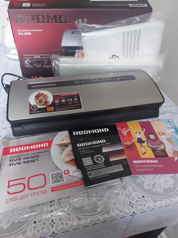 Вакууматор для продуктов OULEMEI OLM-ZKD001, вакуумный упаковщик с запайкой