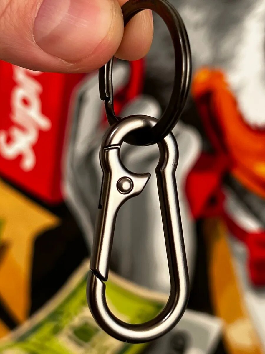 Брелок-карабин