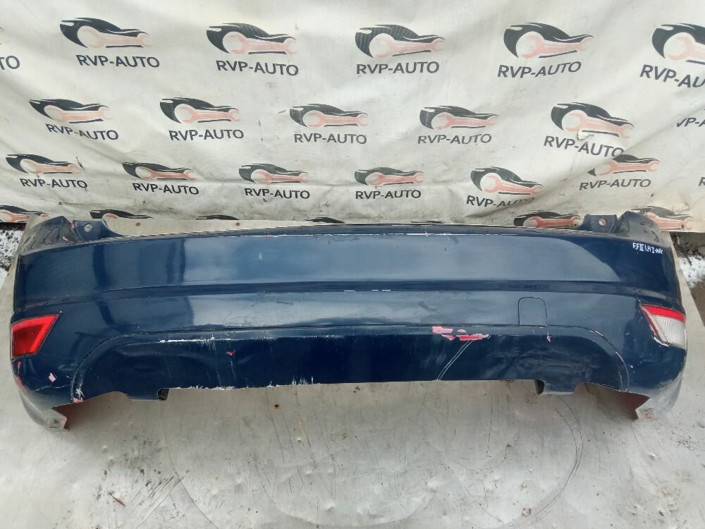Бампер задний Ford Focus 2 2008-2011 1523144