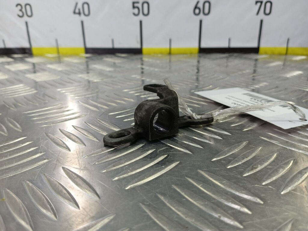 Кронштейн датчика коленвала Б/У для FORD Transit VIII (2013—2025) 1680028