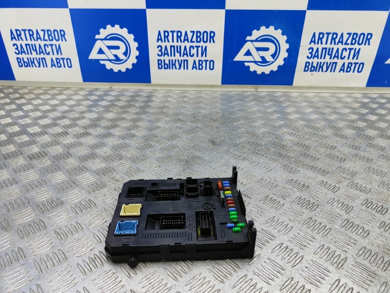 Б/У Блок предохранителей Peugeot 307 / Пежо 307 1.6 NFU10FX (TU5JP4) 108 Л.С 2005