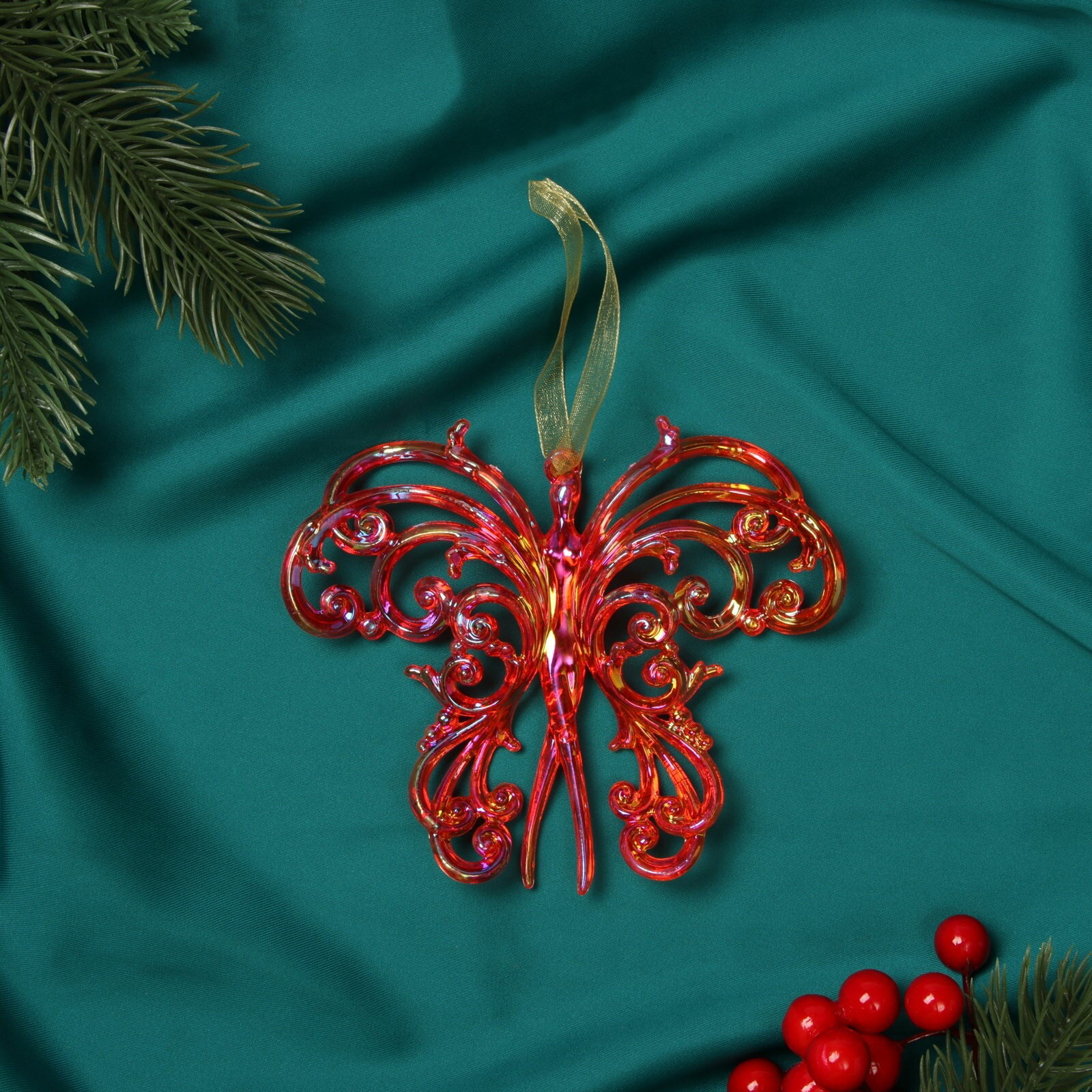 Ёлочная игрушка "Зимнее волшебство. Кружевная бабочка", 10x12 см, красный перелив