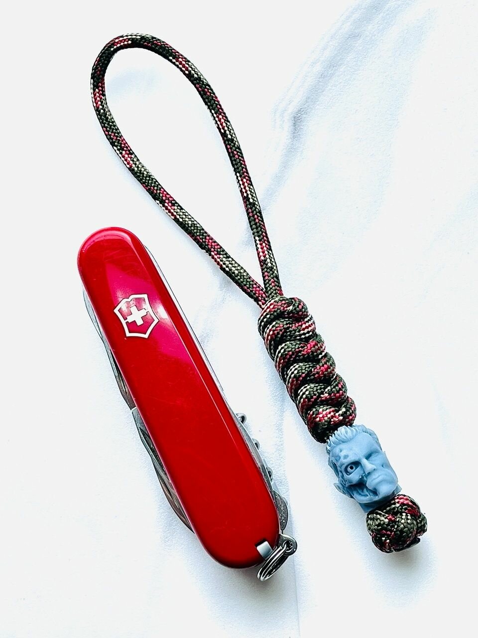 Темляк для ножа