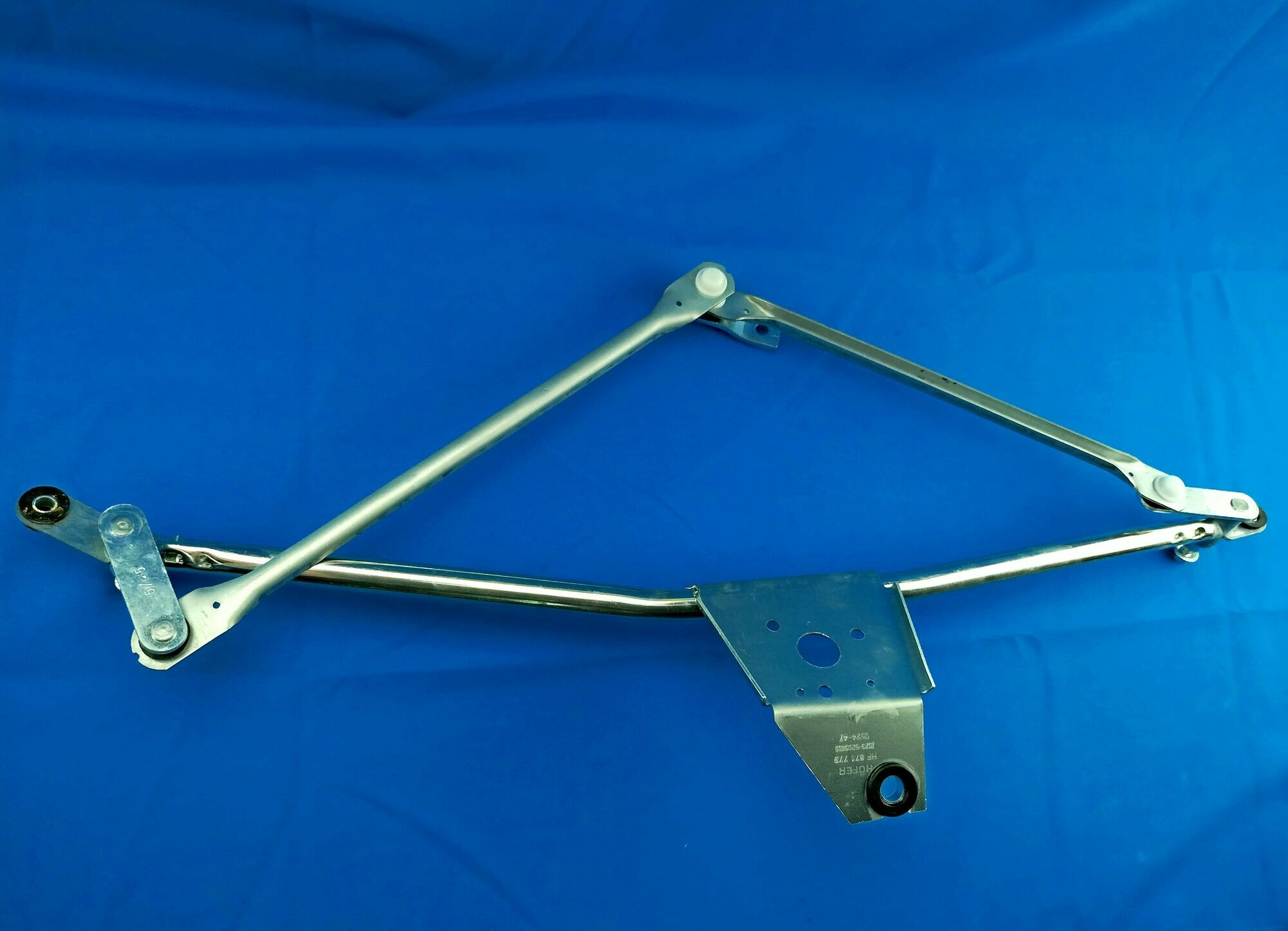 Трапеция стеклоочистителя "HOFER" для а/м Шевроле-Нива