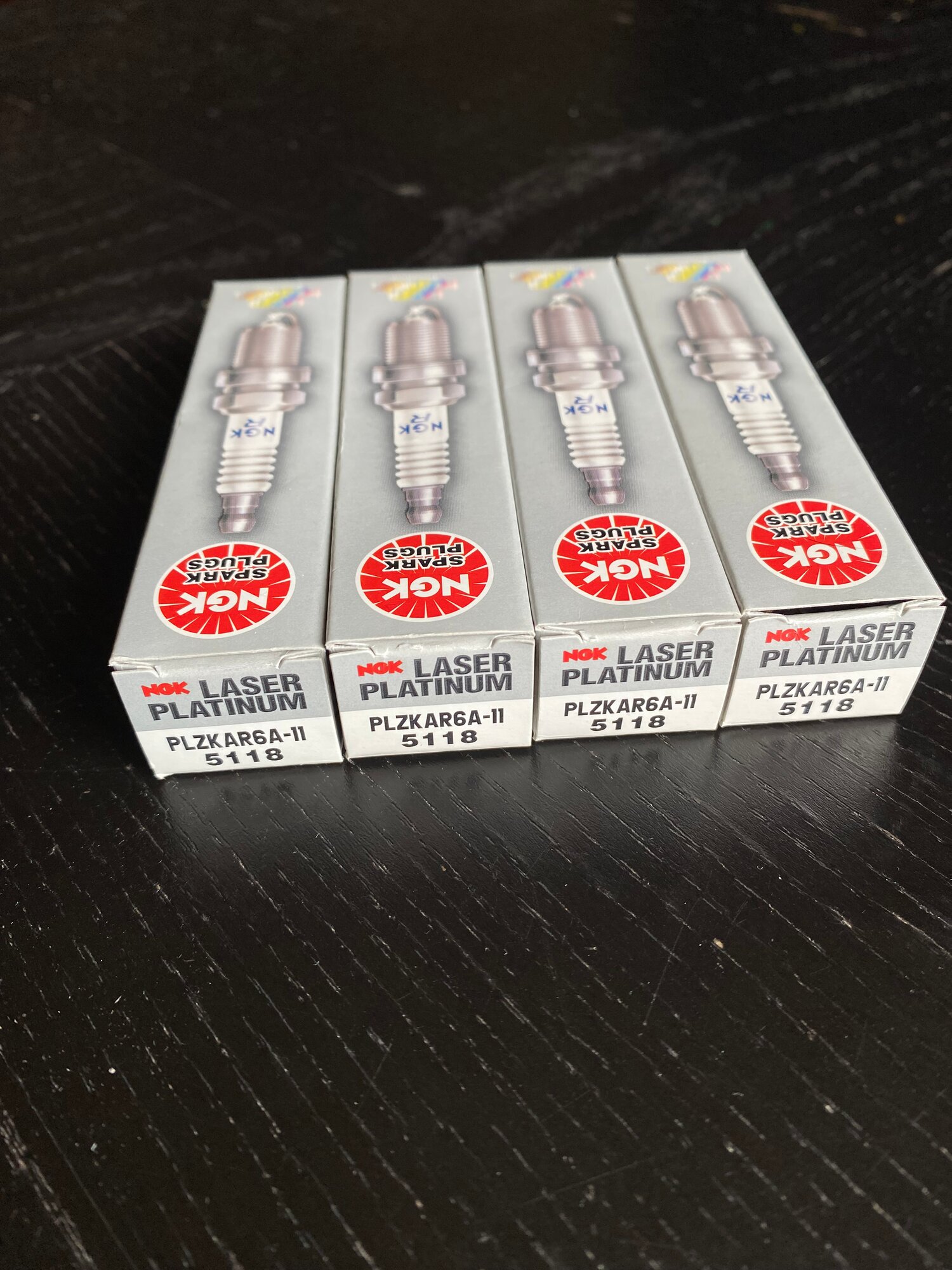 Оригинальные свечи NGK 5118 (PLZKAR6A-11)для Nissan двигателей HR16DE и MR20DE, 4 штуки