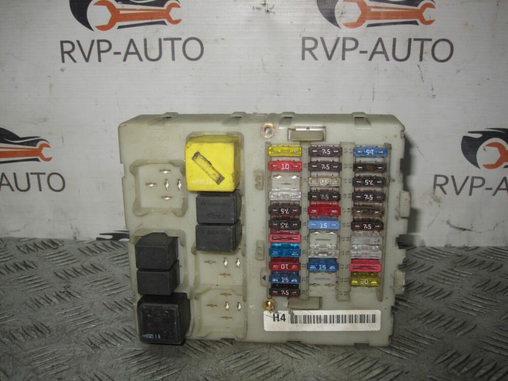 Блок предохранителей Ford Focus 1 1.4 1998-2005