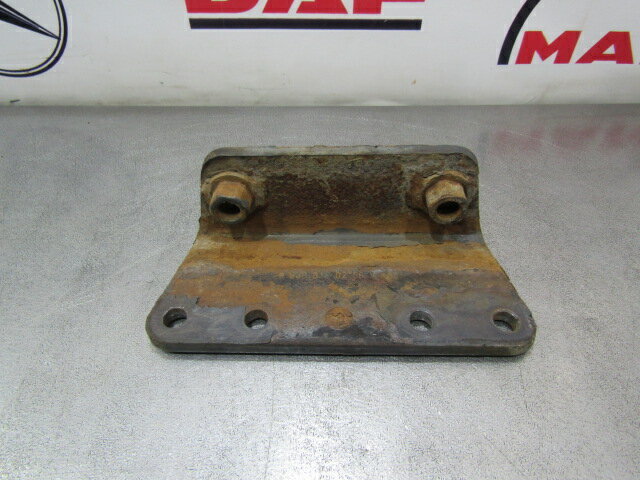 Кронштейн траверсы электрических розеток Mercedes Actros, Axor