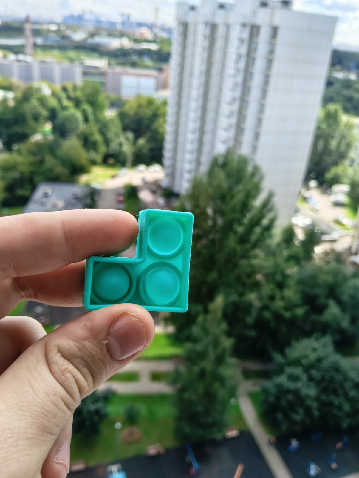 Фигурка из тетриса L попит