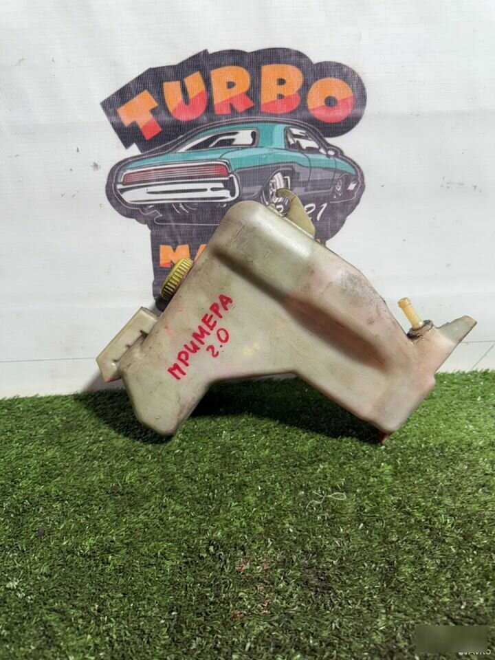 Бачок расширительный Nissan Primera P12 2.0 2005