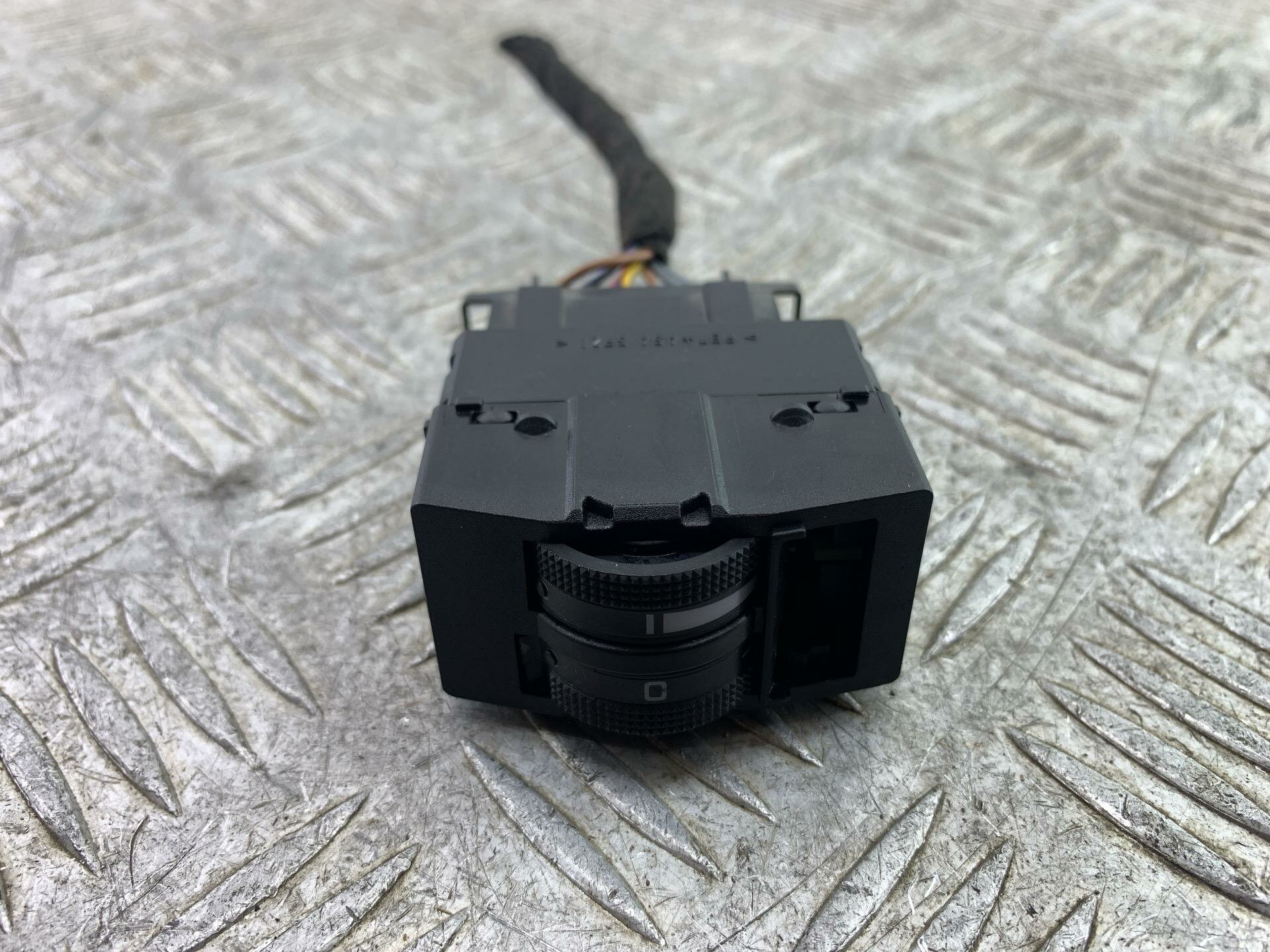 Кнопка корректора фар SEAT Ibiza 2 рест. 2001 54260401