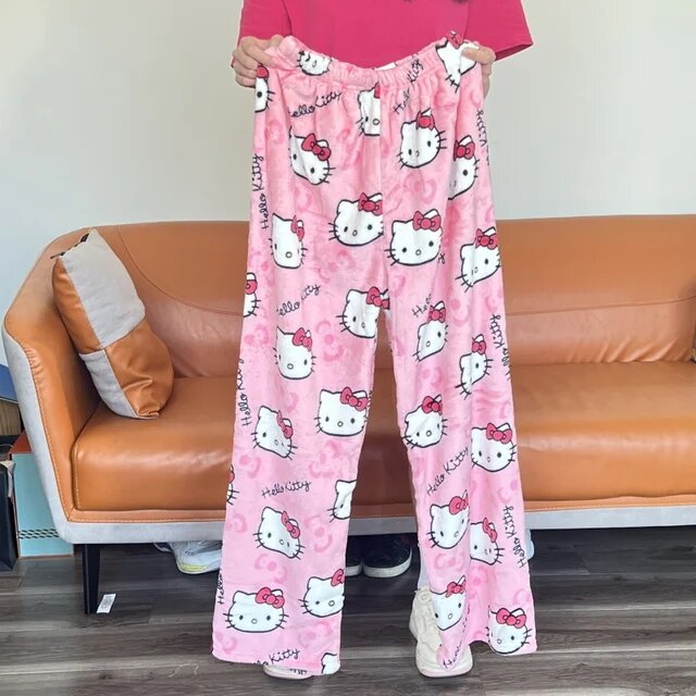 Утолщенные пижамные штаны Hello Kitty, флисовые брюки Sanrio из аниме, мягкие, эластичные, женские брюки с рисунком, подарок на день рождения и Хэллоуин, Размер: L 47-55 кг