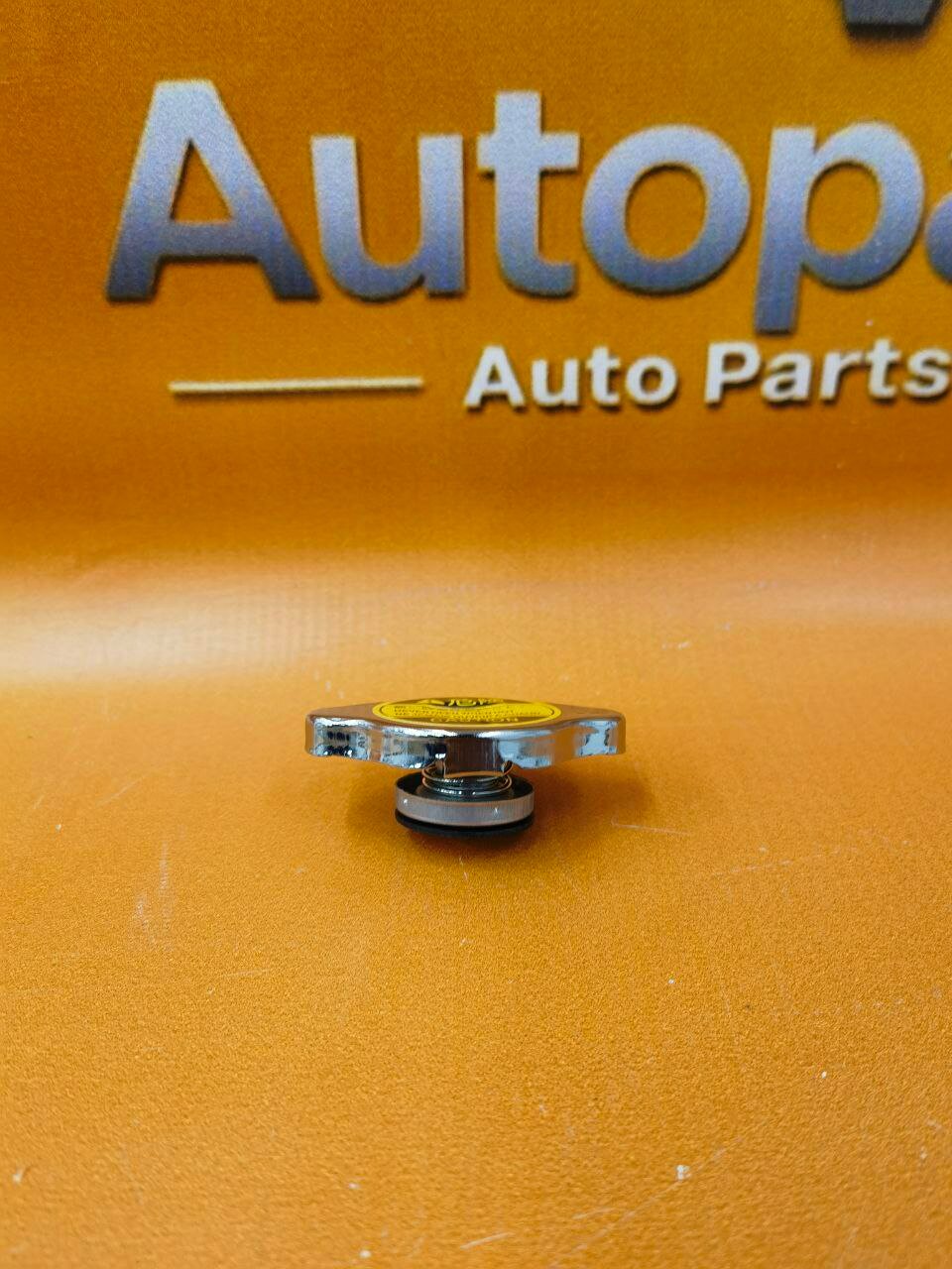 Крышка радиатора ховер для Great Wall Hover H2 H3 H5 оригинал.