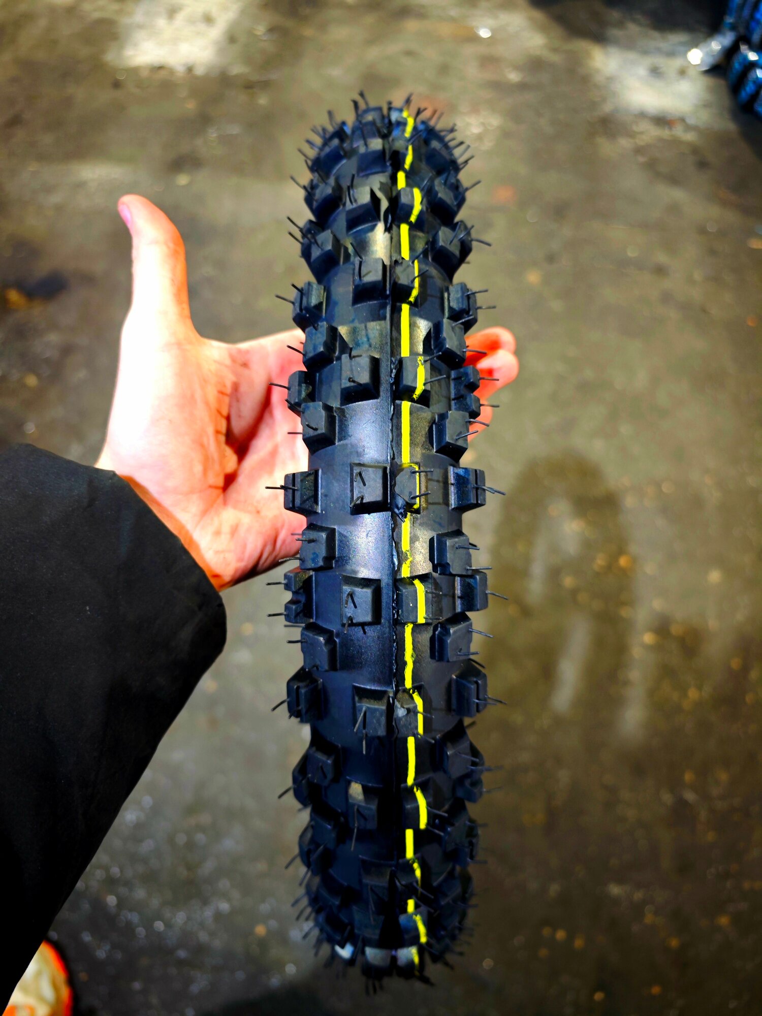 Покрышка FALLBERY бери И ебош 60/100-14 (MEDIUM)