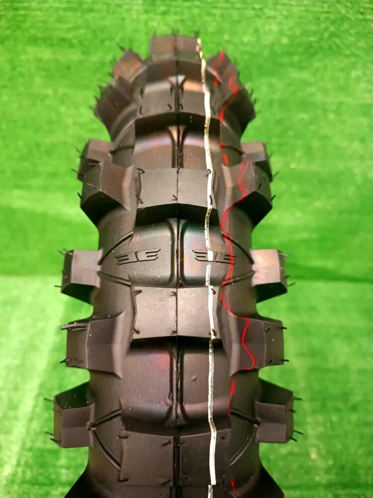 Бери И ебош Мотошины 120/90 R18 M