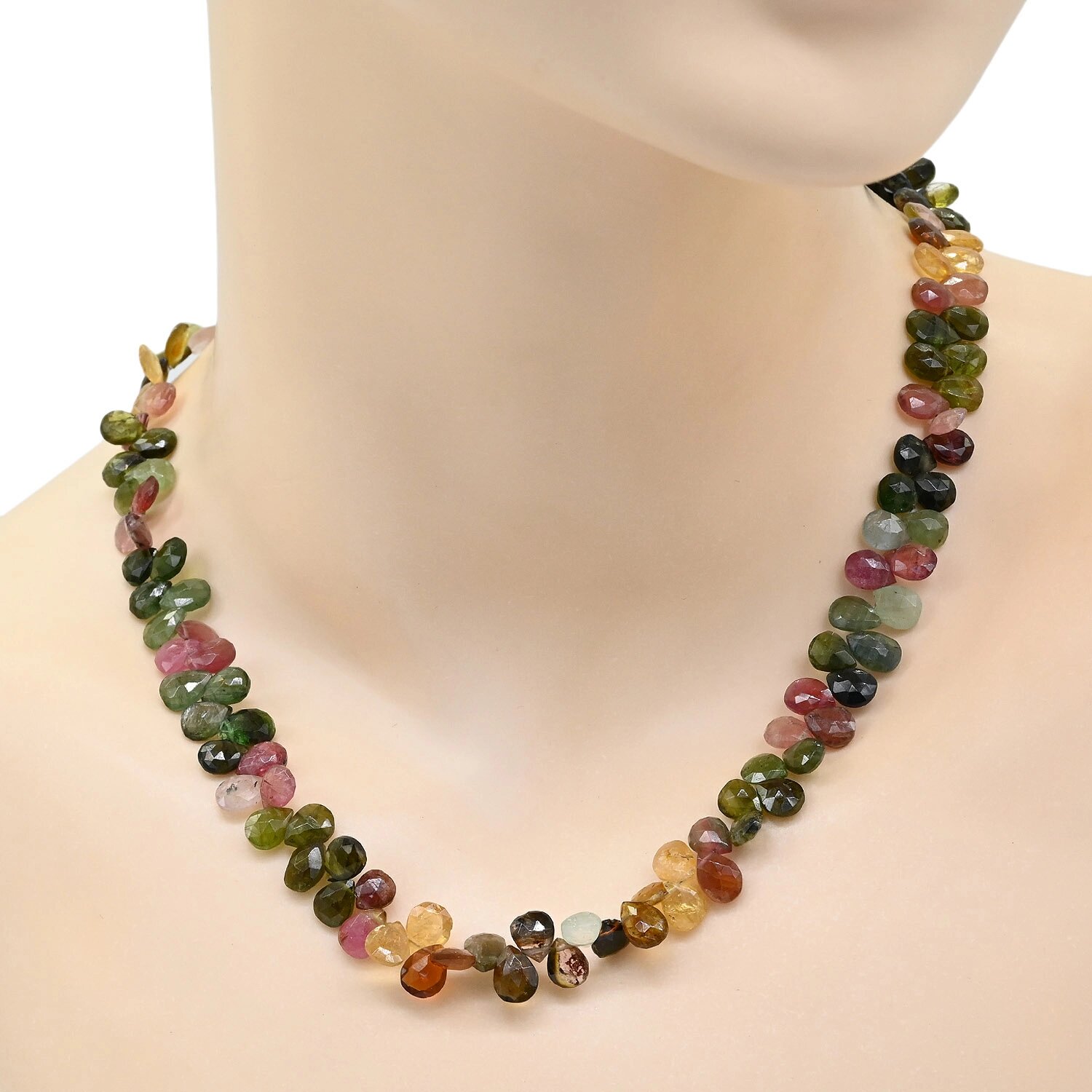 Бусы, турмалин