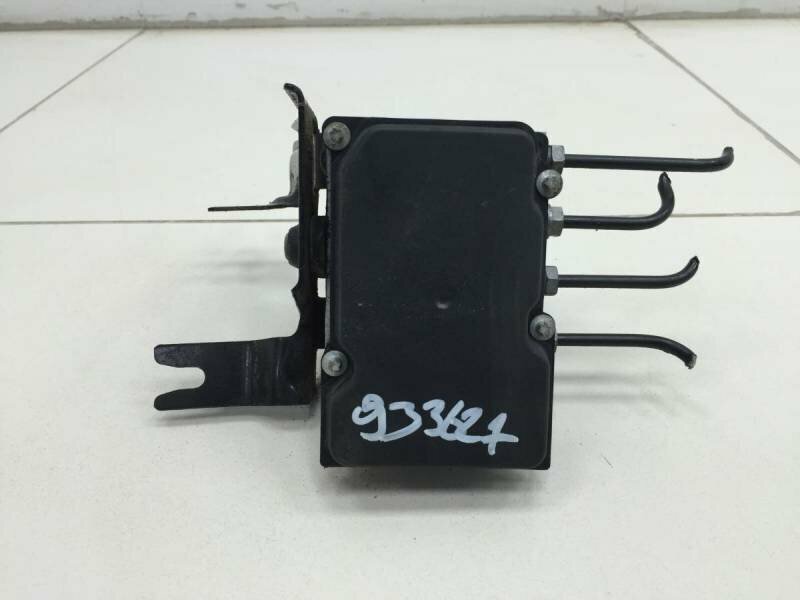 Блок ABS насос Nissan Note E11 2006-2013