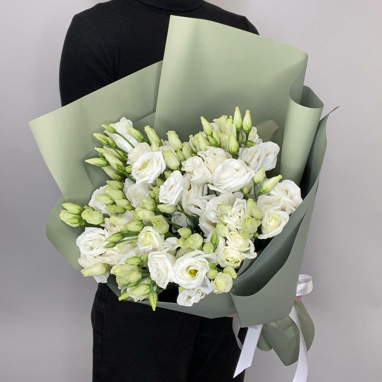 Букет из белых эустом