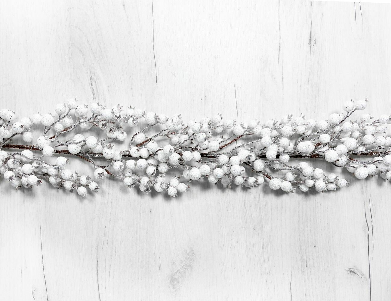 Декоративная гирлянда уайт беррис, 180 см, Christmas Deluxe 89194