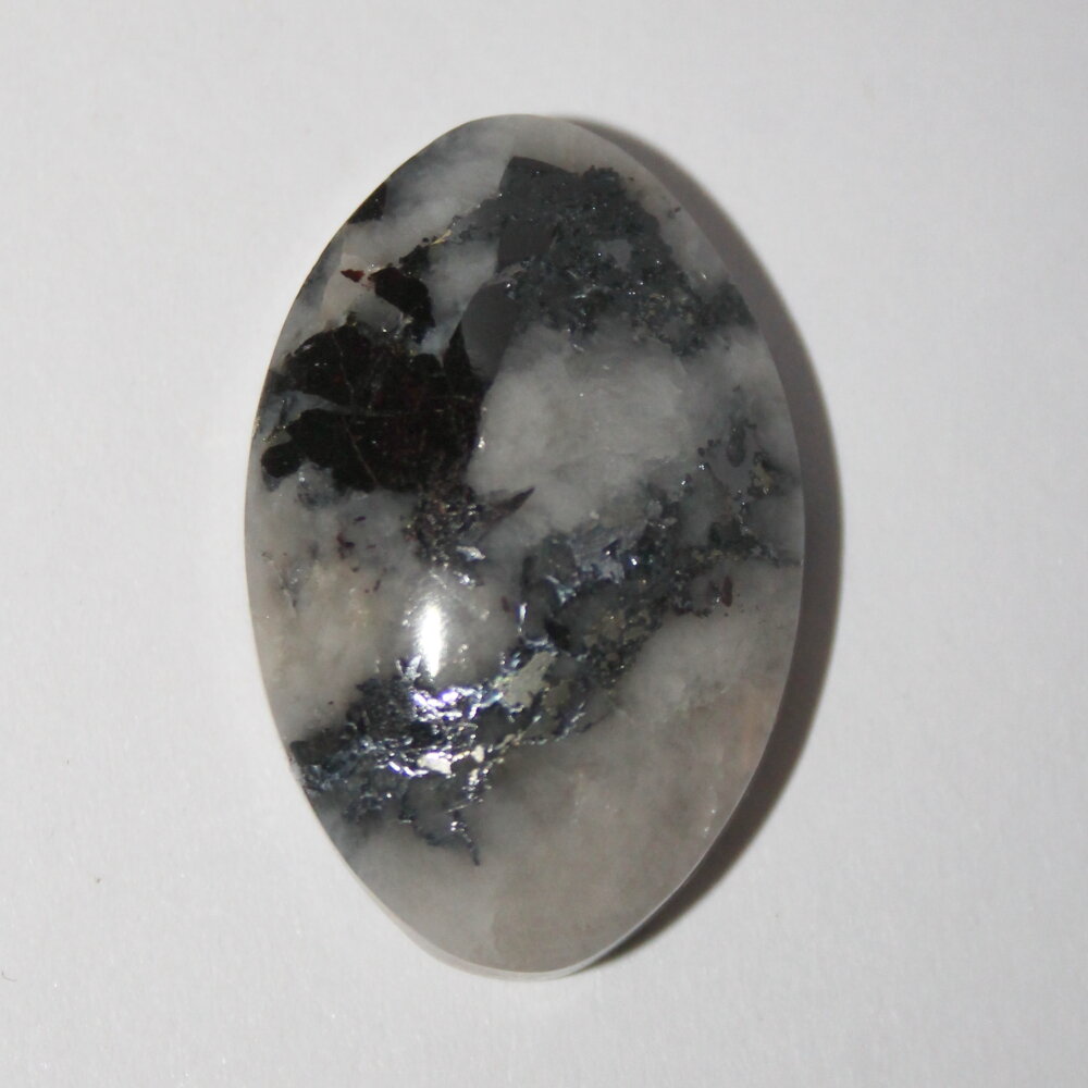 Коллекционный кабошон пирит в кварце, 28х18х3 мм, Урал, «True Stones»