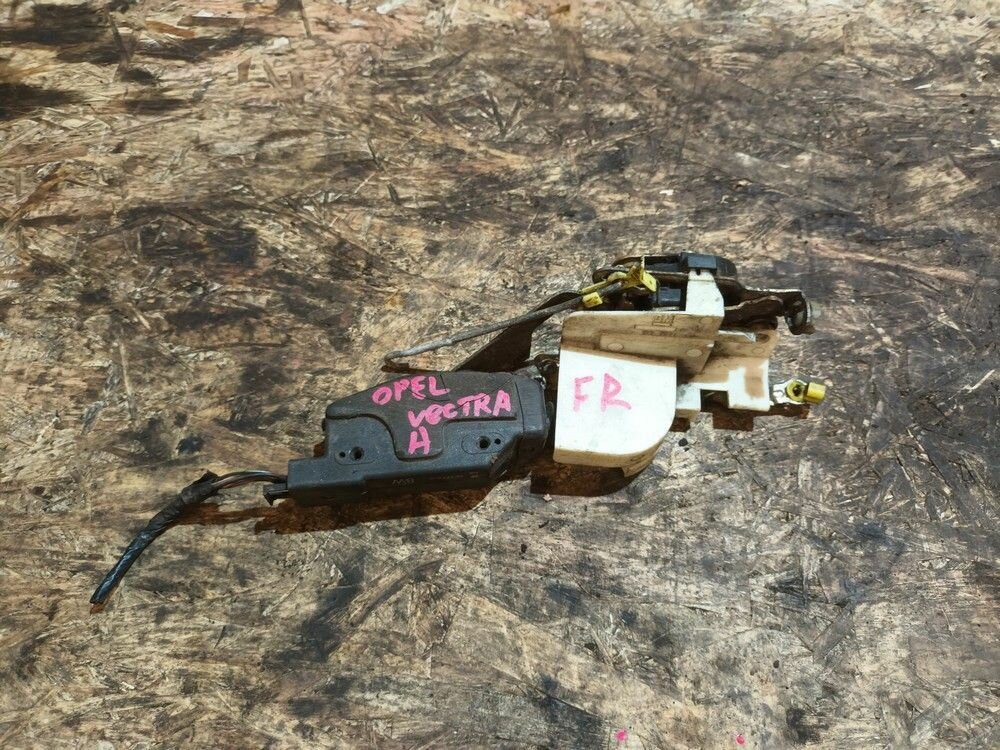 Замок двери передней правой Opel Vectra A (1988 1995) Б/У с пробегом
