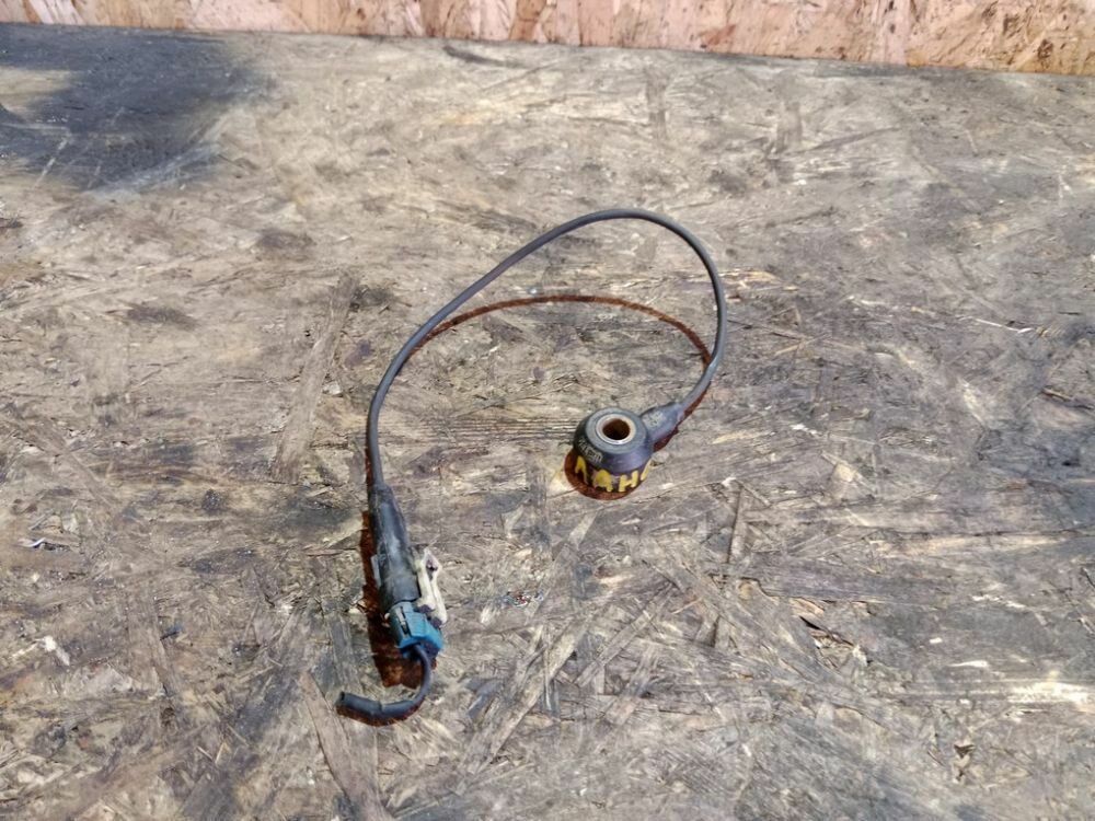 Датчик детонации Chevrolet Lanos (2002 2009) Б/У с пробегом