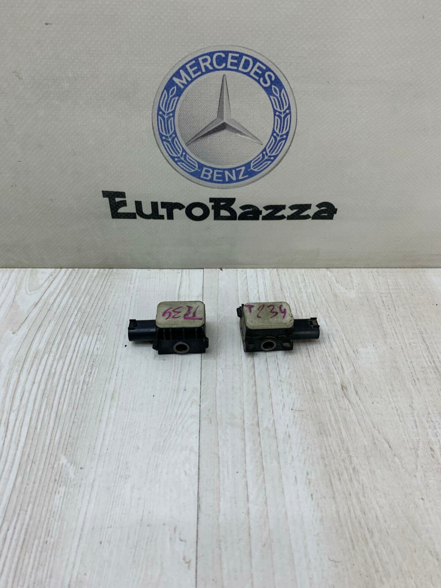 Датчик удара Mercedes W164 A0038202926