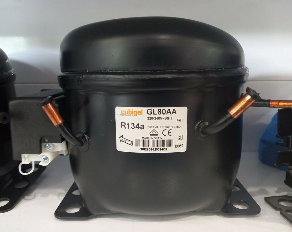 Компрессор Cubigel GL80AA. a (R134a, низкотемпературный, 197 Вт при То=-23.3 град. Тк=54.4 град.)