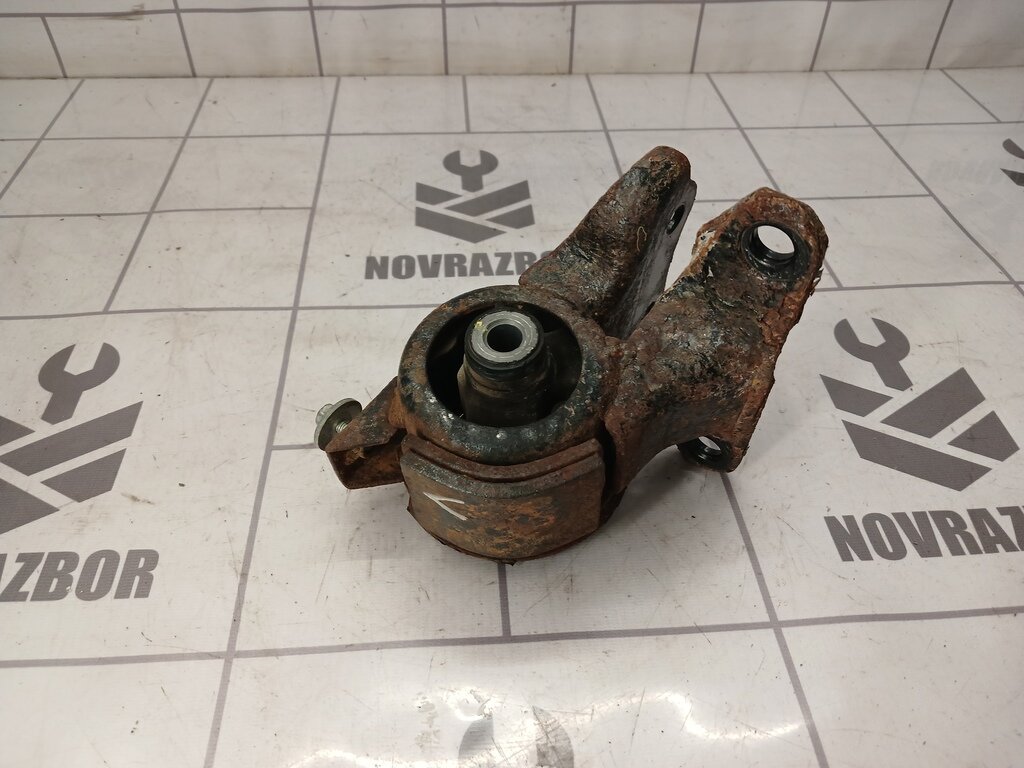 Опора двигателя Faw Besturn B50 2009-2016