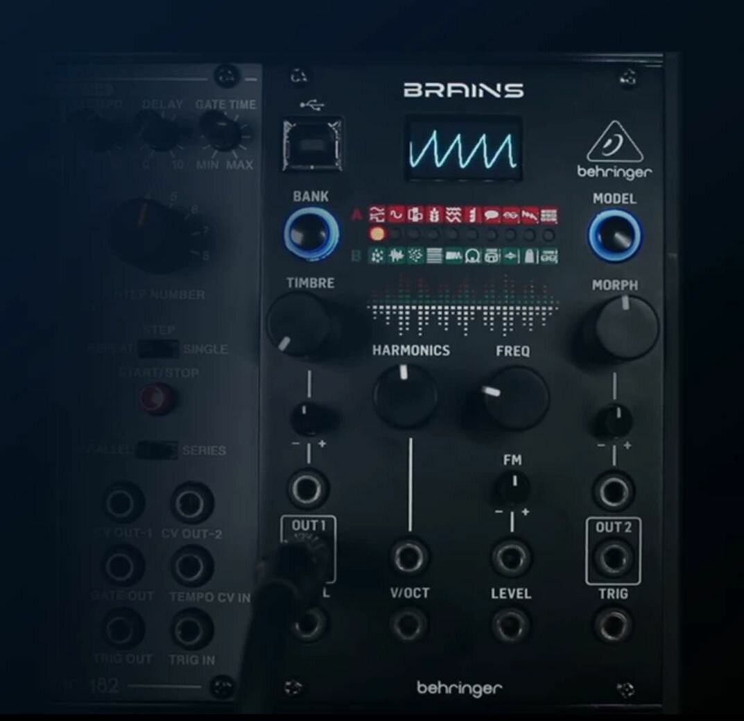 Синтезатор BEHRINGER BRAINS — фото 1