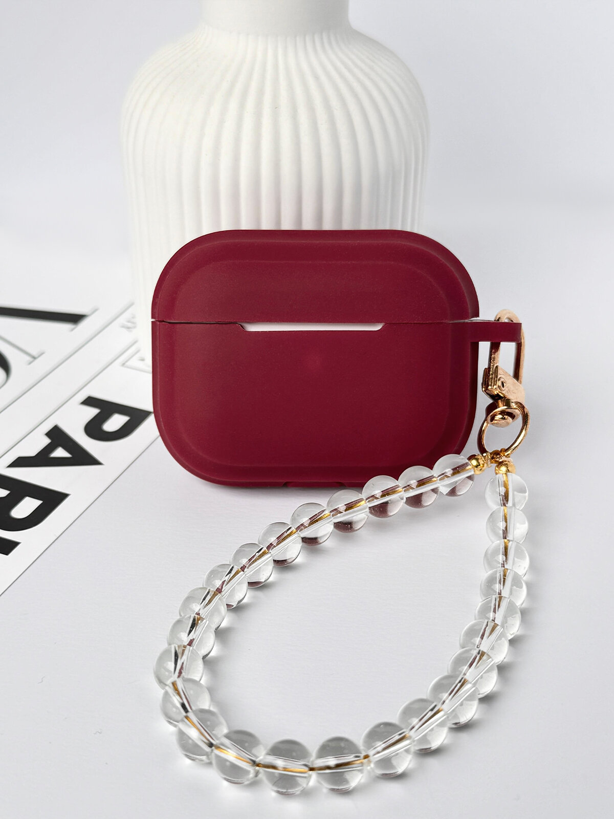 Чехол для наушников AirPods Pro2 (Аирподс Про 2 ) силиконовый с брелком, винный