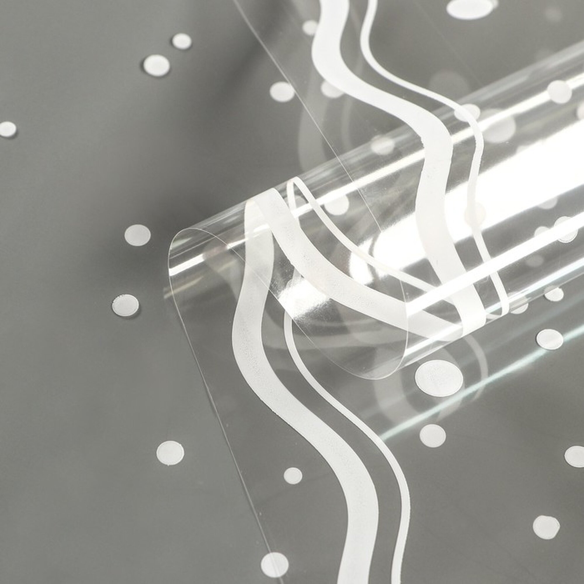 Пленка упаковочная для цветов "Горох" белая 0,7 х 8.2 м, 40мкм