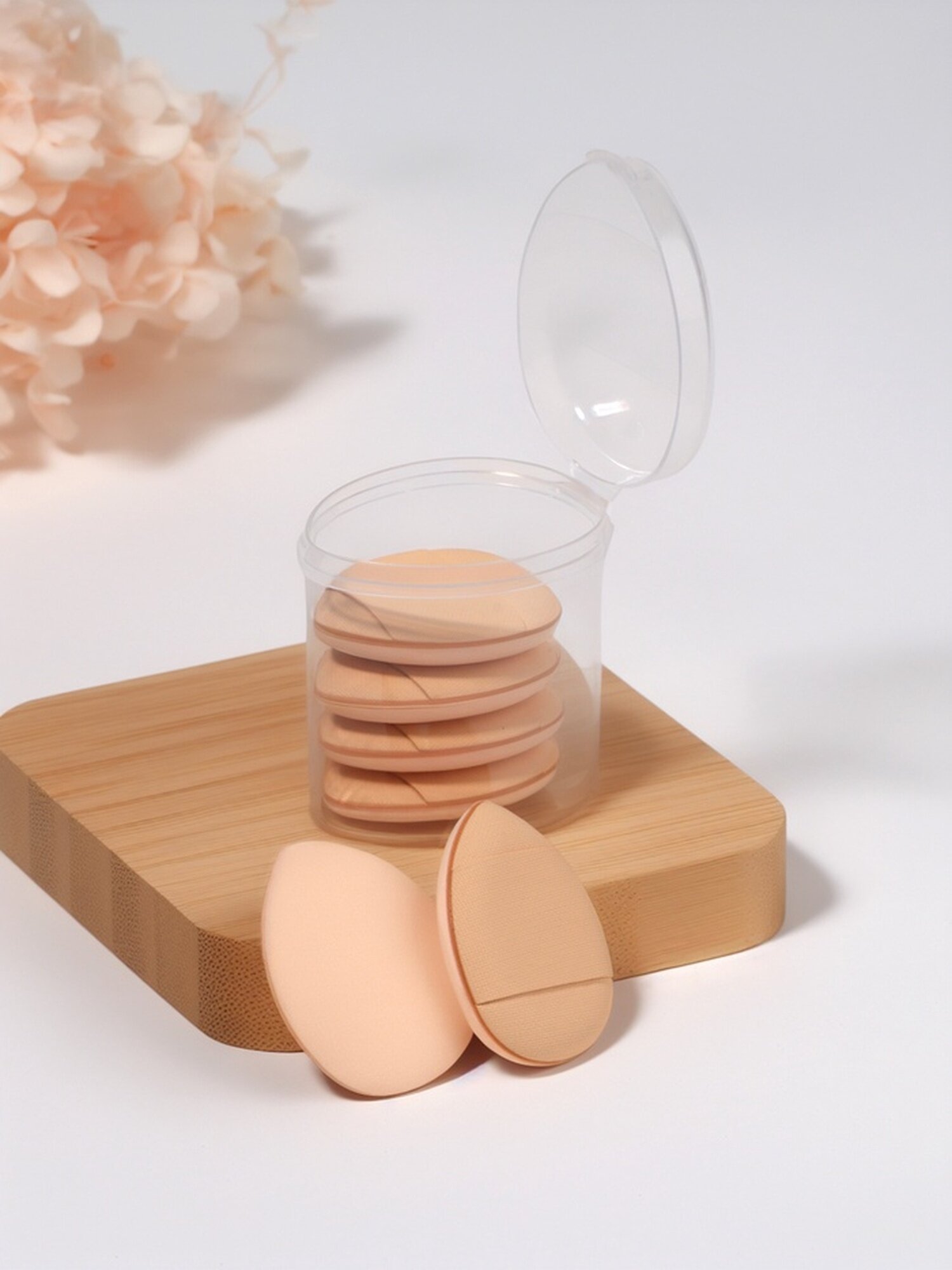 Спонжи для макияжа, с держателем, набор - 6 шт, 3,9 × 3,1 см, в футляре, цвет бежевый