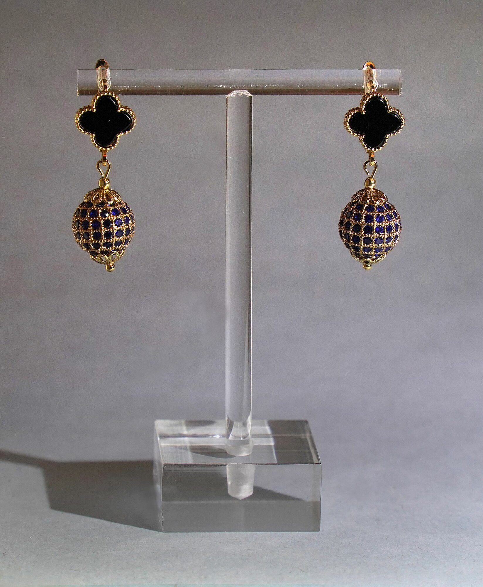 Серьги, металл