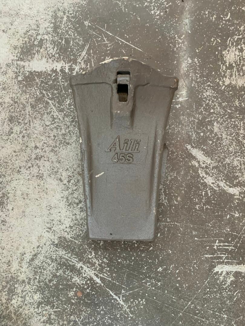 Коронка кованая 45S, 208-70-34211 AILI для экскаватора ESCO Hitachi EX400, ZX450, KATO 1500