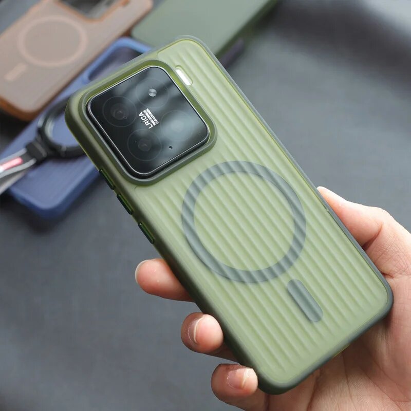 Магнитный чехол Green Magnet для Xiaomi 14 Pro, гофрированный, матовый