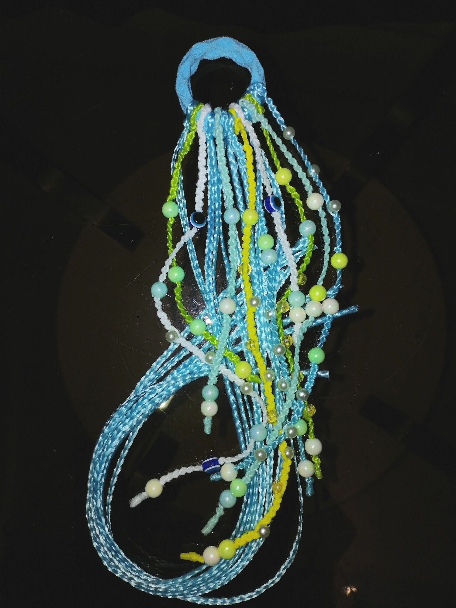 Резинка для волос с бусинами 'Назар"