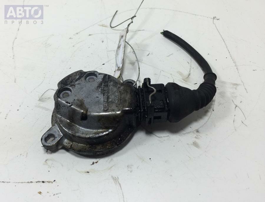 Датчик положения распредвала Volkswagen Passat B5
