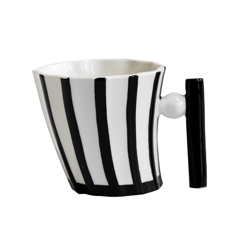 Винтажная кружка в полоску, оригинальный дизайн, креативная керамическая чашка для воды, кофейная чашка, 201-300 мл, Черный