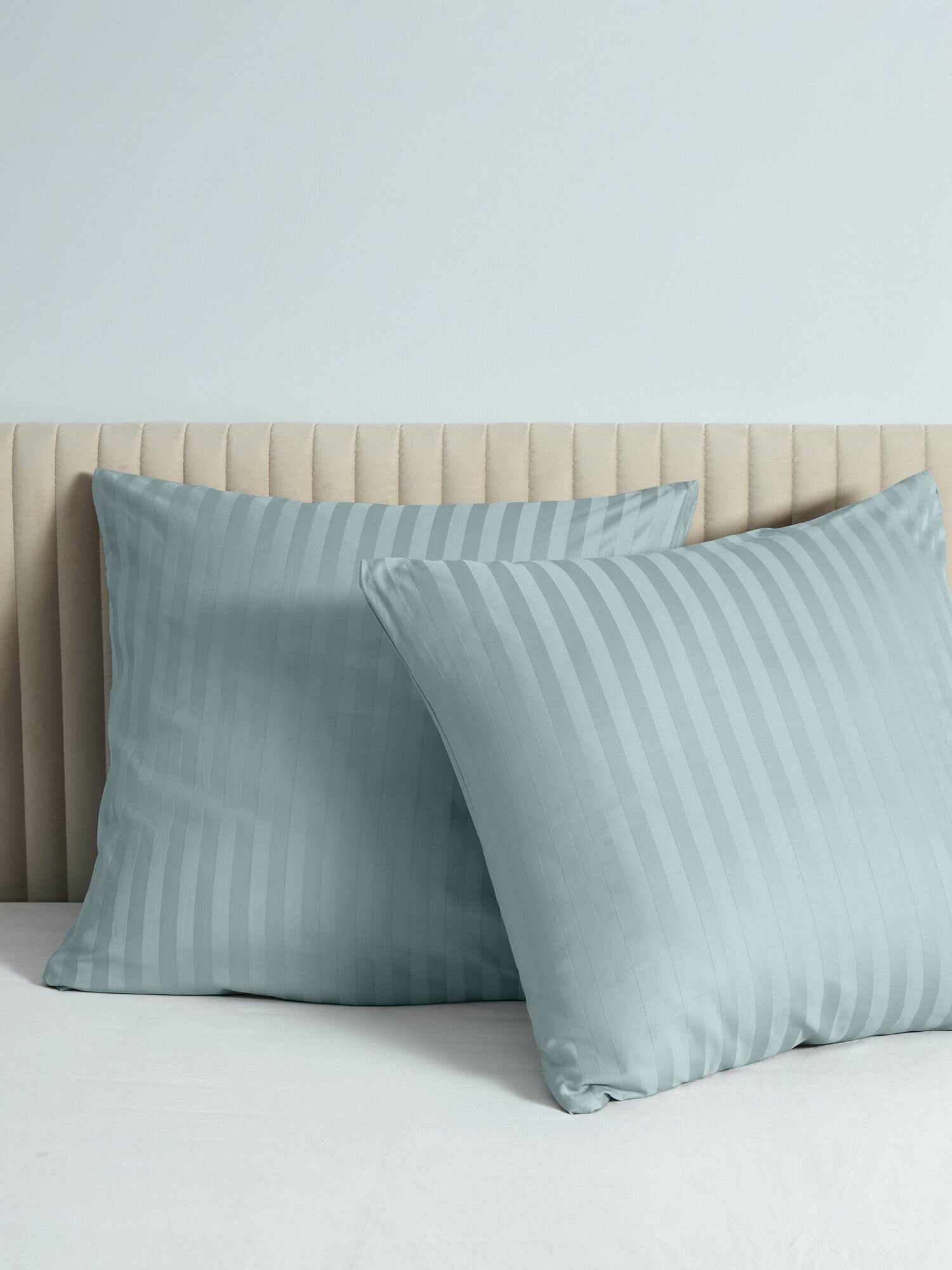 Комплект наволочек страйп-сатин 70х70 (2 шт.) "Cozy Home" рис. 87005-13 Свинец/Lead